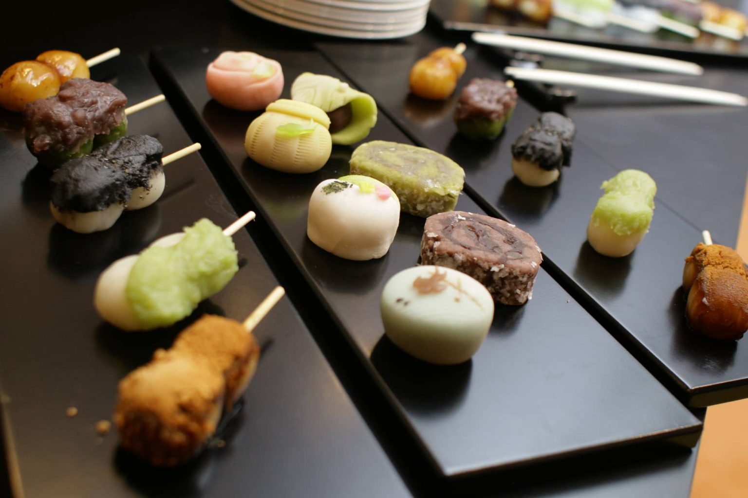 What is Mochi? A Guide to One of Japan’s Most Iconic Dishes - Zojirushi ...