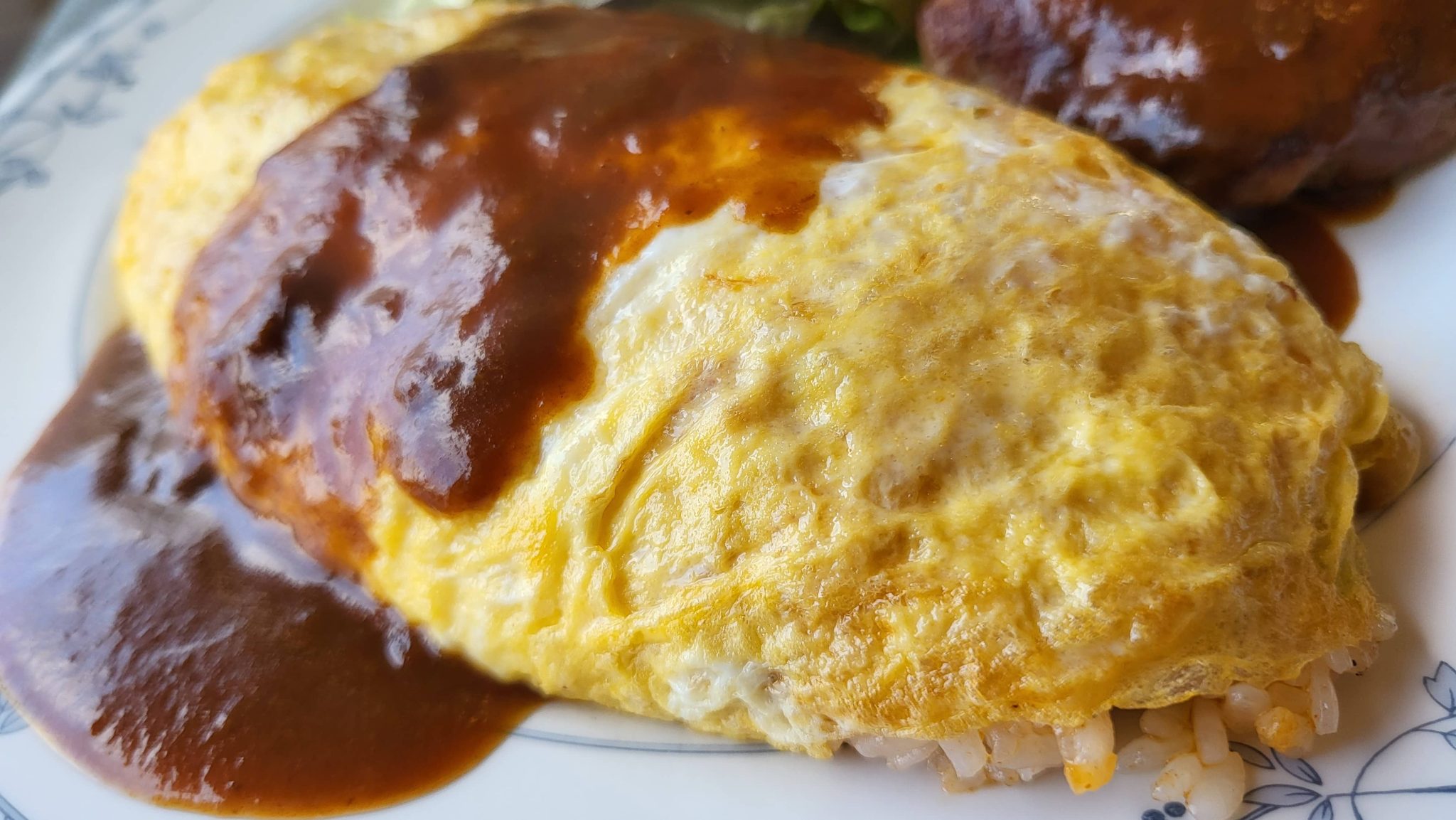 Fun Facts about Japan’s Famous, Fluffy Omurice - Zojirushi